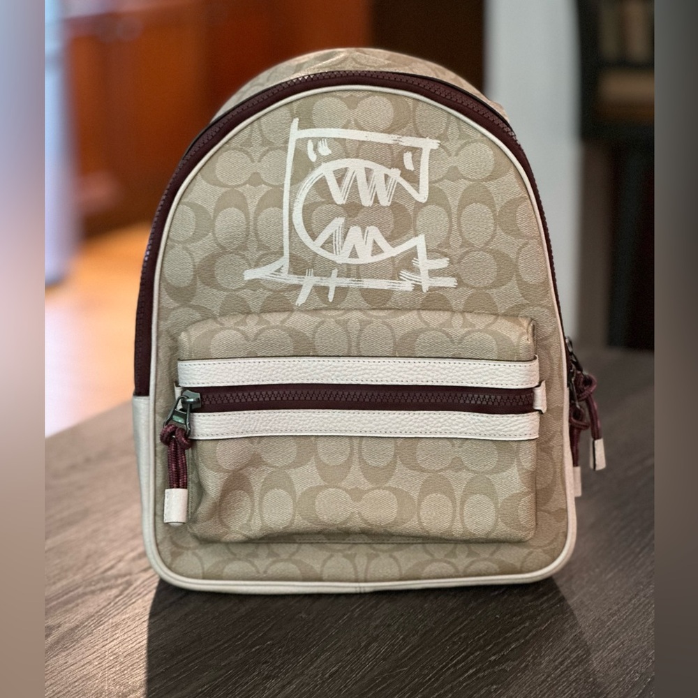 RARE!! Vale Medium Charlie Backpack In Signature Canv… - Gem